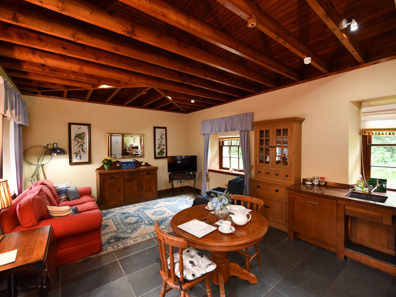 Duck Pond Cottage | Cloncaird Castle